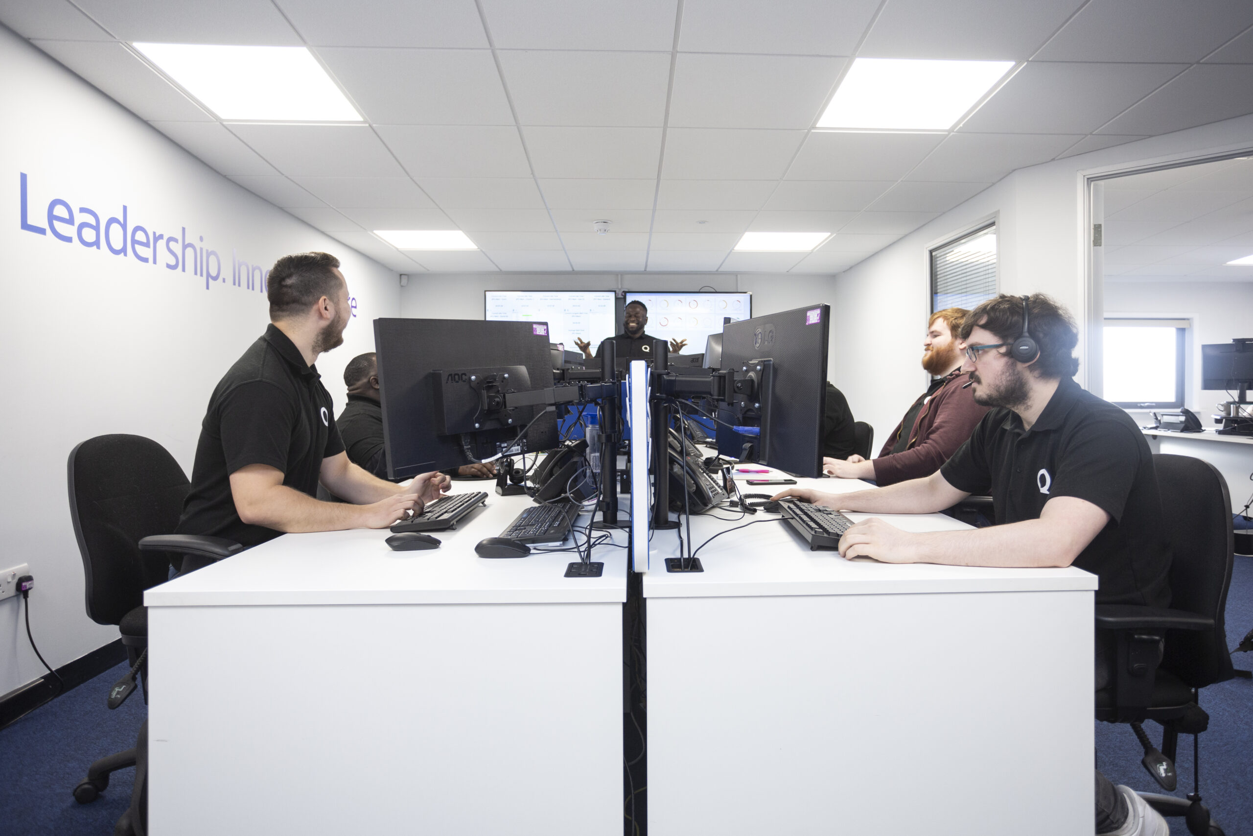 How to take a Screenshot using Snipping tool